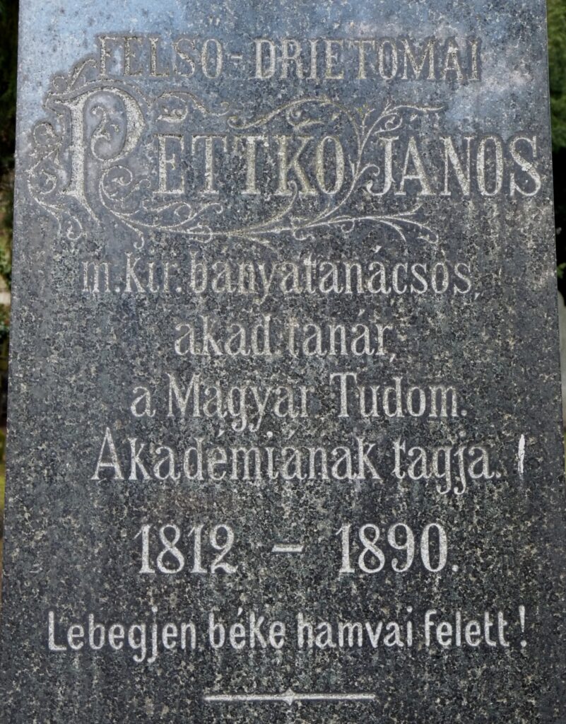 Felső-driethomai Pettkó János sírja – SZMMI – Emlékhelyek a Felvidéken